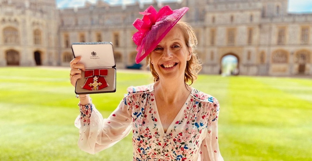 Bury nurse devotes MBE to NHS cancer team who saved her life